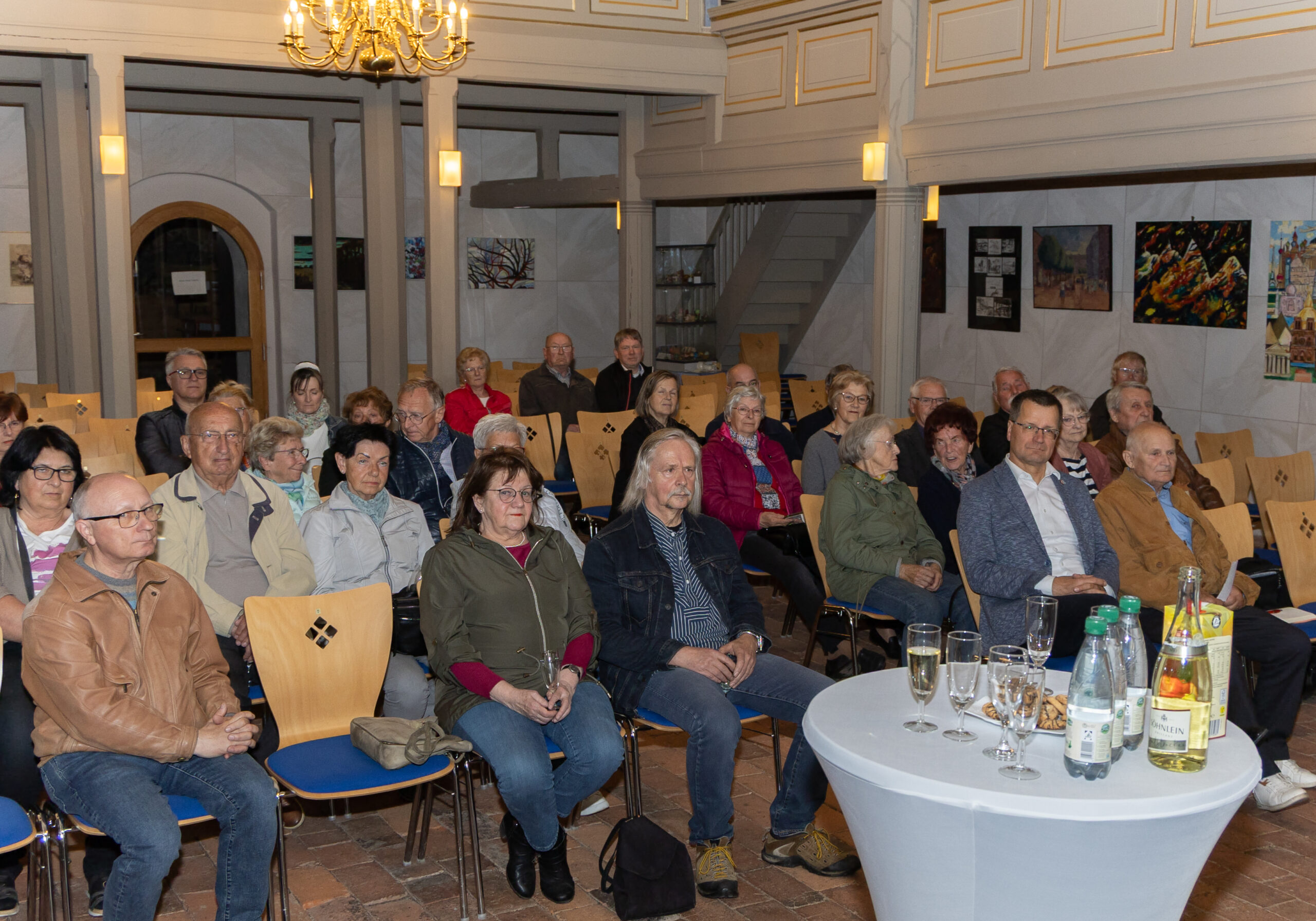 „Rückblick“ – Der Vetschauer Maler Siegfried Engelmann blickt auf 70 ...